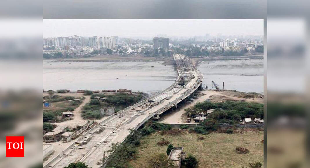 Two new bridges to lighten burden on Sardar Bridge | Surat News - Times ...