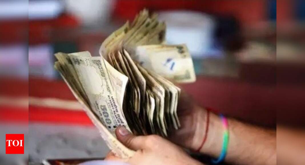 How is gratuity calculated? - Times of India