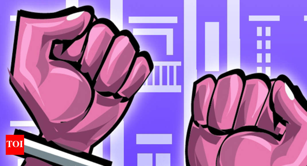 Man held for molesting woman: Man held for molesting woman | Pune News ...