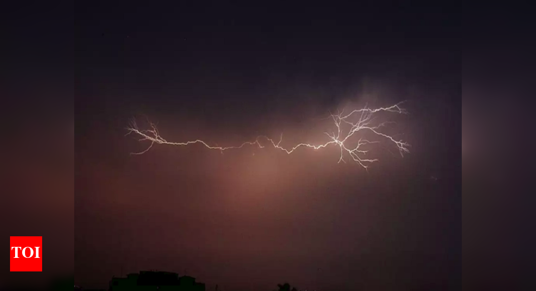 UP thunderstorm: Toll rises to 16 dead, 27 injured | Lucknow News ...