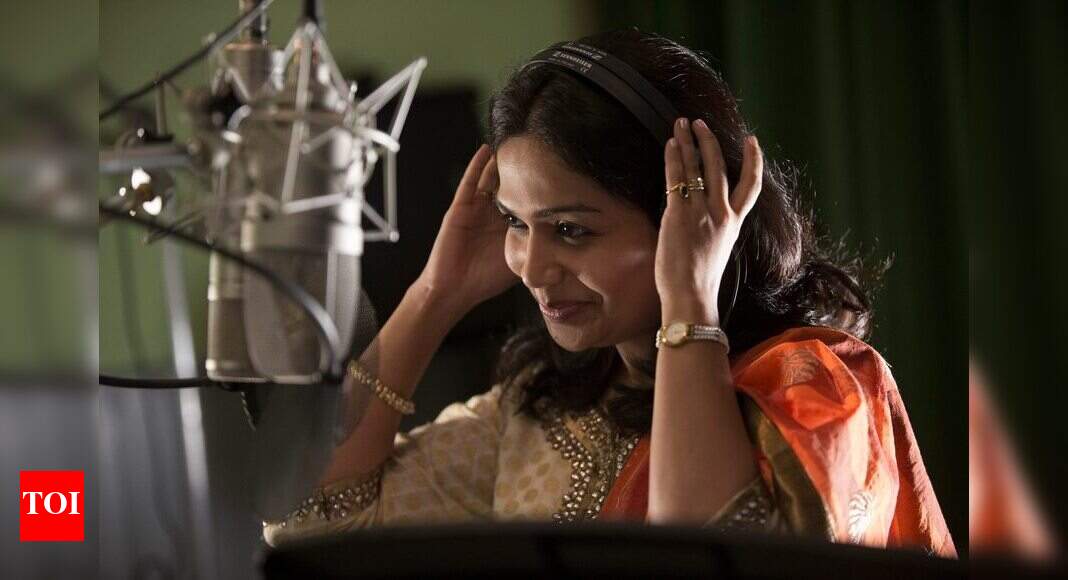 Sawani Shende expresses joy on winning for song Savare Rang Main ...