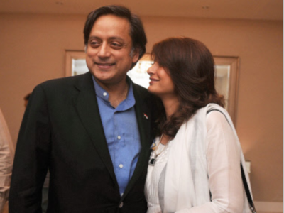 Sunanda Pushkar case: Delhi police file 3,000-page chargesheet | Delhi ...
