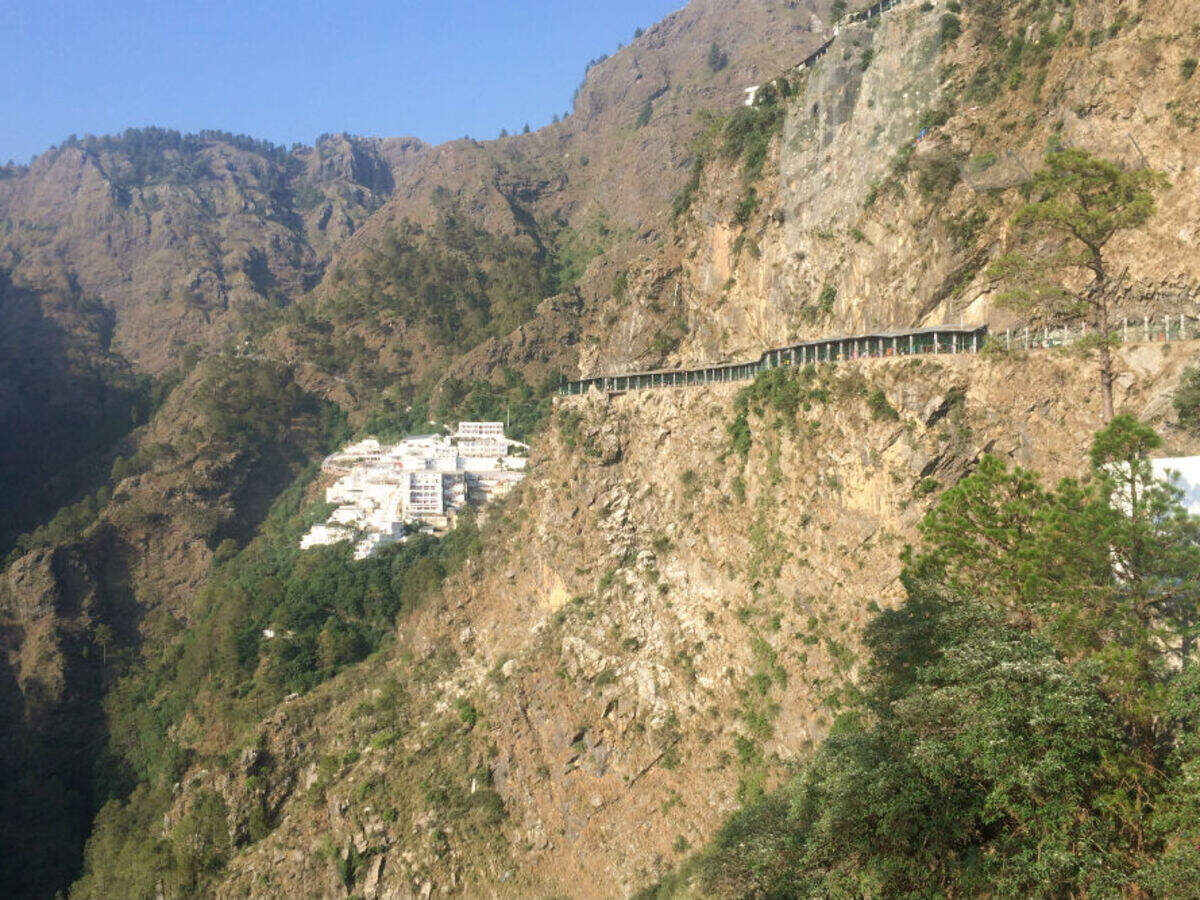 A 7 km alternate route to Vaishno Devi Temple thrown open for pilgrims ...