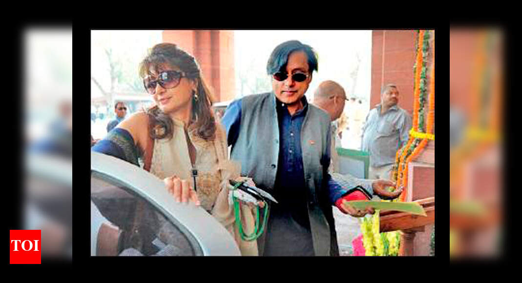 Sunanda Pushkar death: What lies ahead for Shashi Tharoor | Delhi News ...