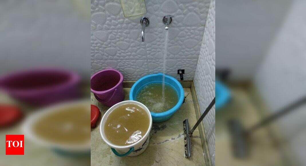 Dirty, stinky water supply - Times of India