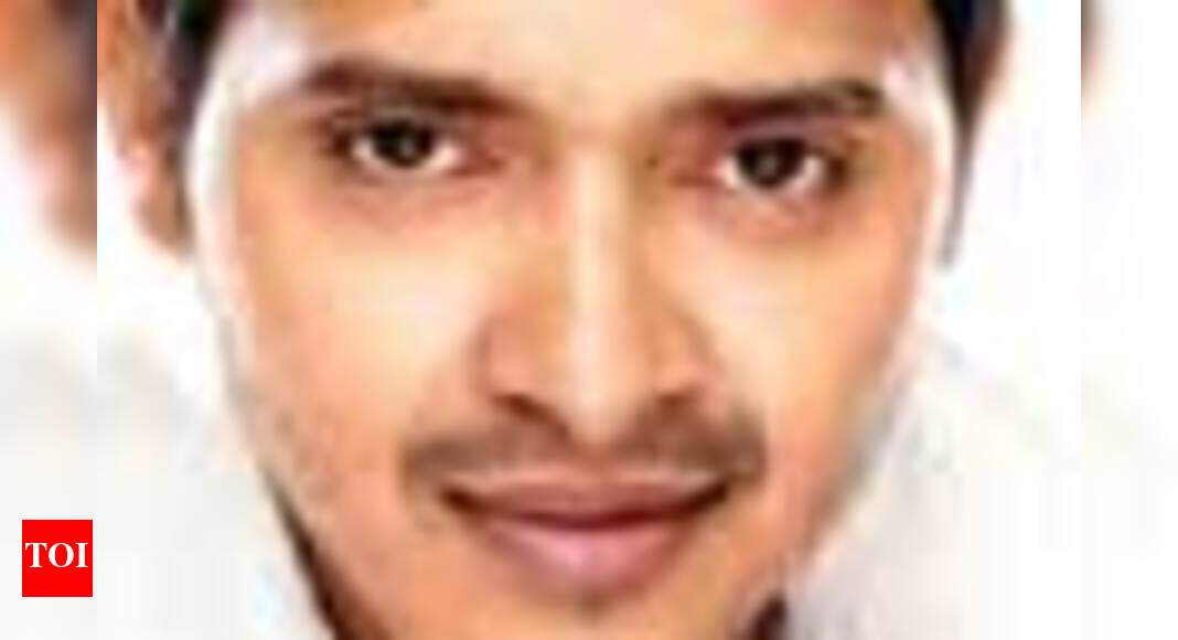 Shreyas goes for a seaside vacation | Hindi Movie News - Times of India