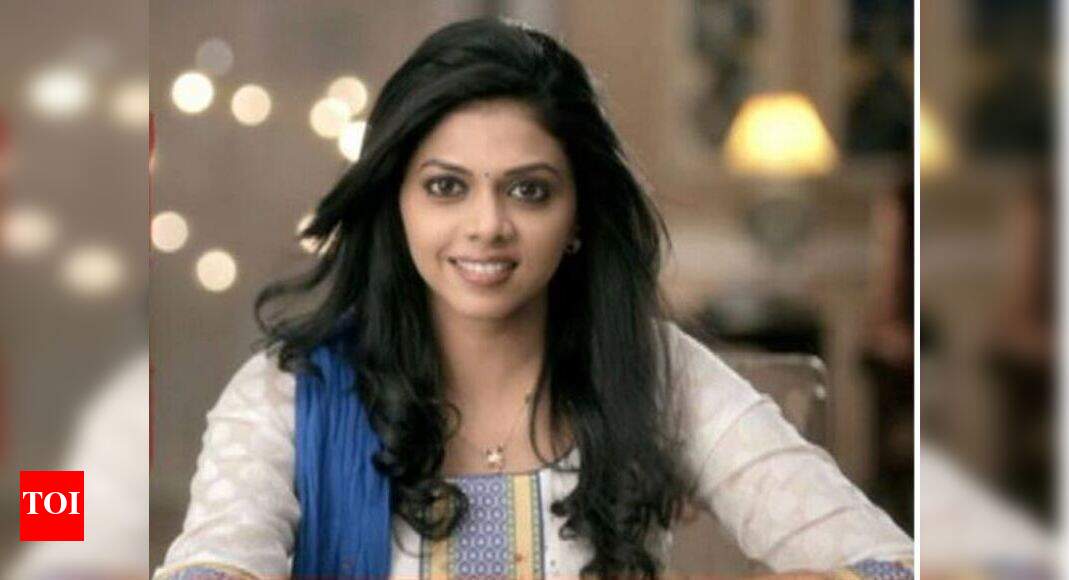 More Marathi actors shifting to theatre? | Marathi Movie News - Times ...