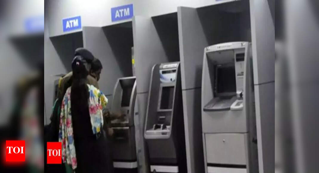 Cap gives away ATM fraudster | Ahmedabad News - Times of India