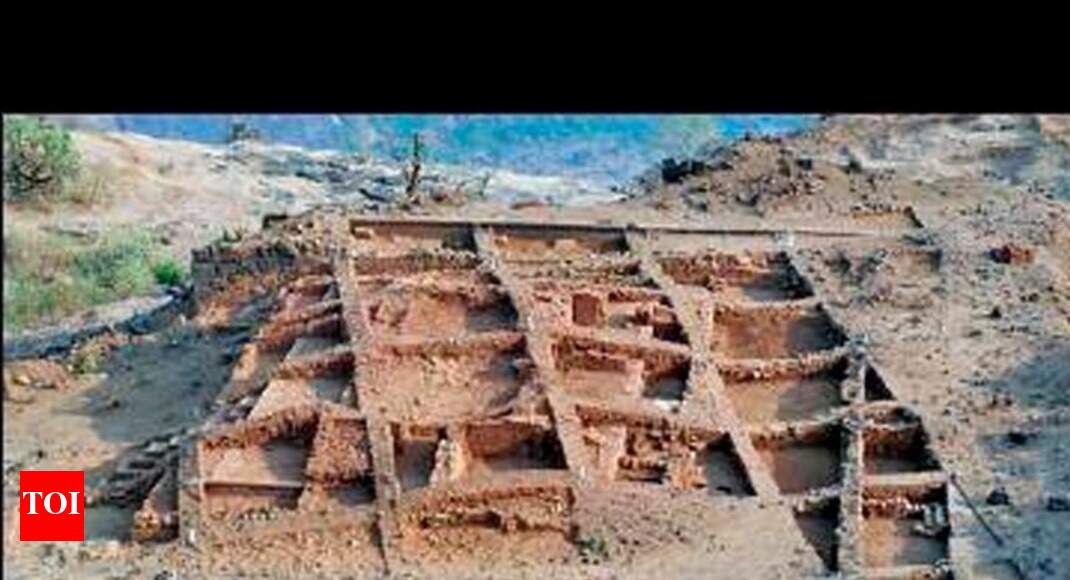 Burning of Raigad Fort may be a myth: Experts | Pune News - Times of India