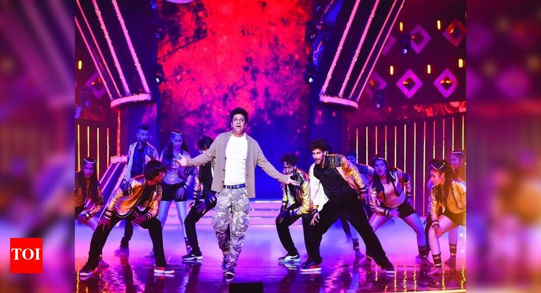 Energy was high at the Cinema Gaurava award show - Times of India