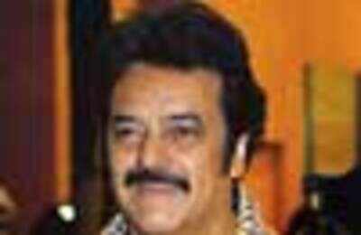 Akbar Khan returns to films | Hindi Movie News - Times of India