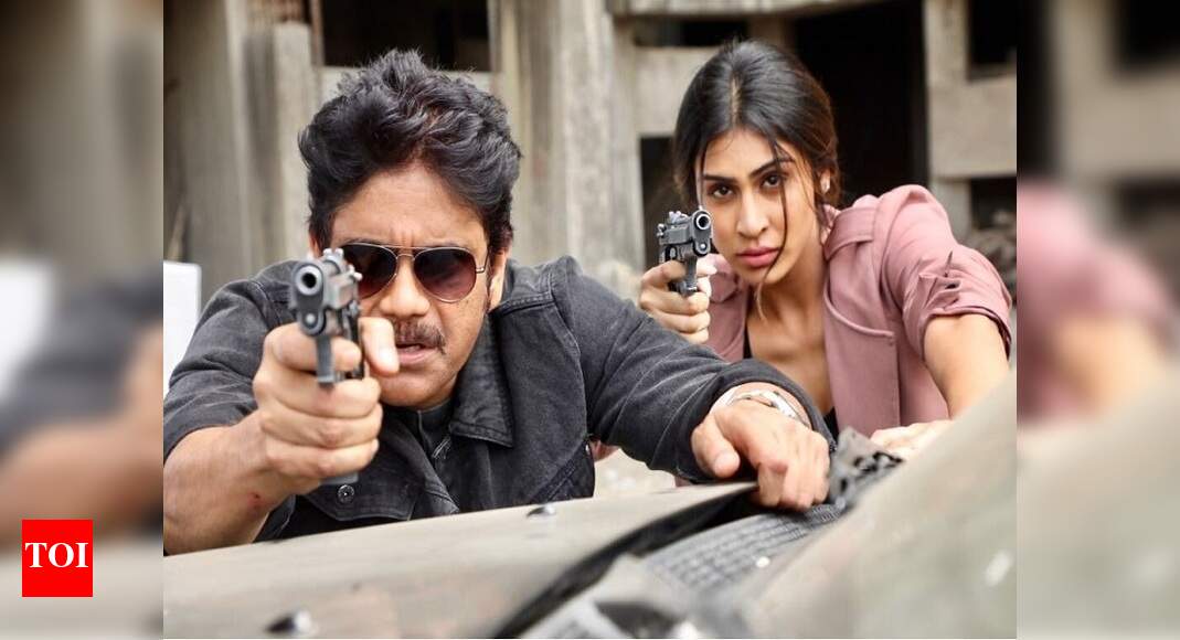 RGV releases 'Naa Nuvve' video song from 'Officer' | Telugu Movie News ... RGV releases 'Naa Nuvve' video song from 'Officer' | Telugu Movie News ...