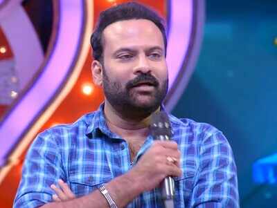 Tini Tom takes a break from Comedy Utsavam - Times of India