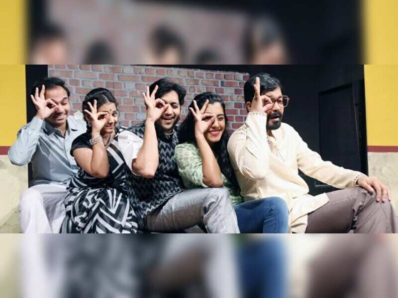 Amar Photo Studio, well-crafted, perfectly-blended concoction | Marathi ...