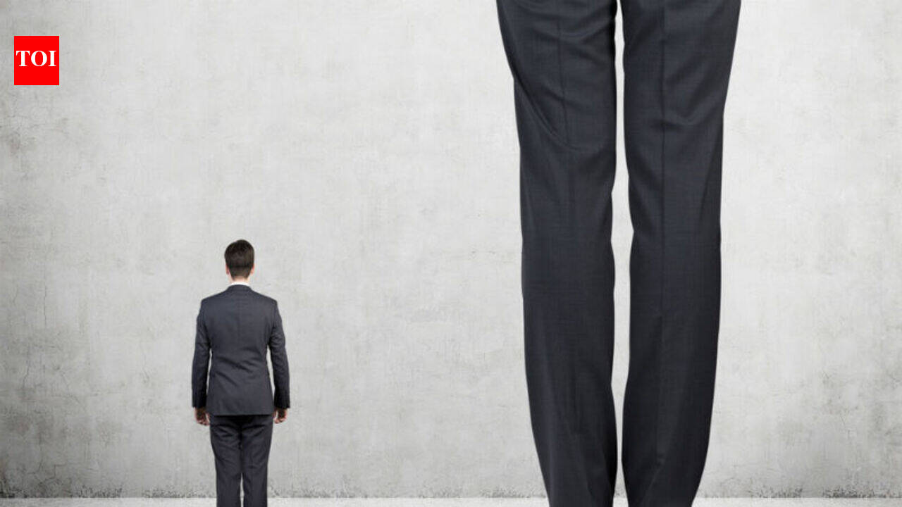 Tall people alert: 5 ways being tall is BAD for your health!