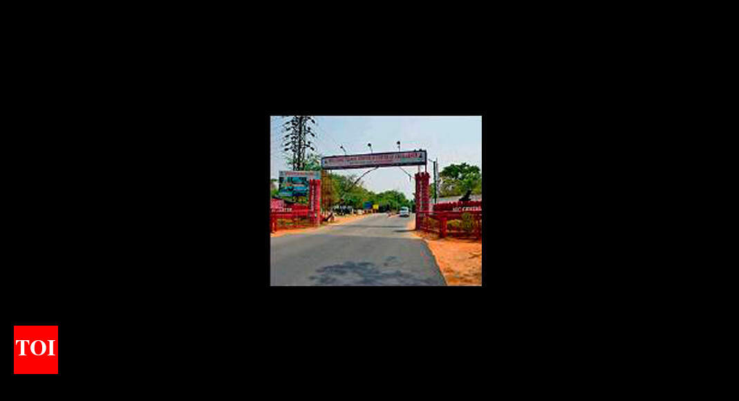 Defence minister frames norms for road closure in all 62 Cantts ...