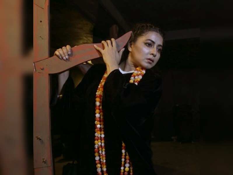 Gargee wows audience with her stage comeback | Events Movie News ...