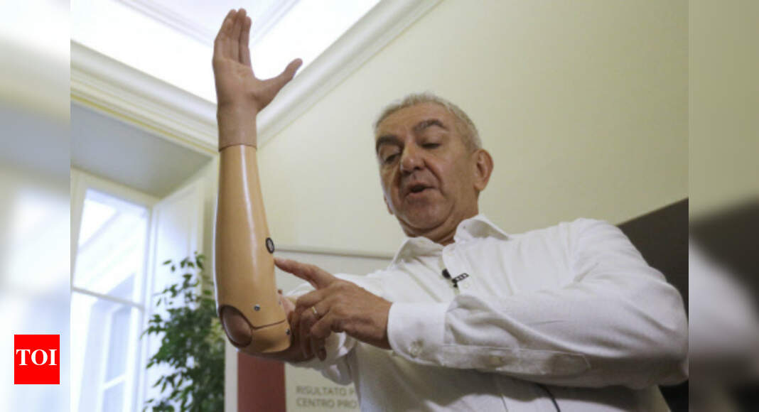 Artificial nerve system may give prosthetics, robots sense of touch ...