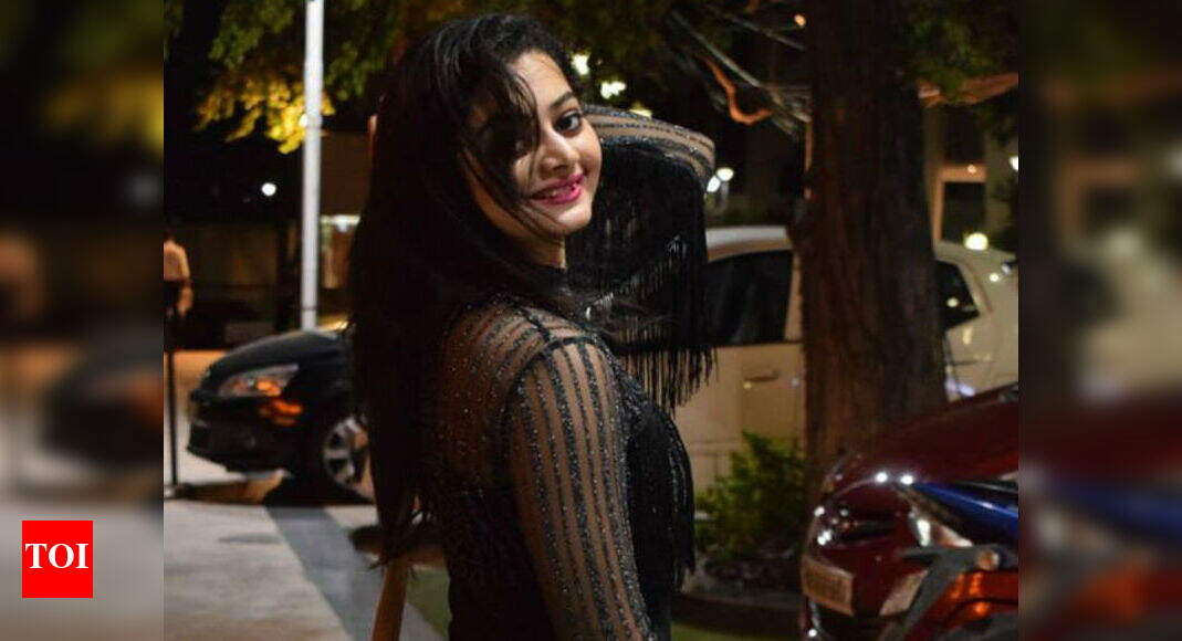 Actress Sarmistha Acharjee displays her dance moves, watch video ...