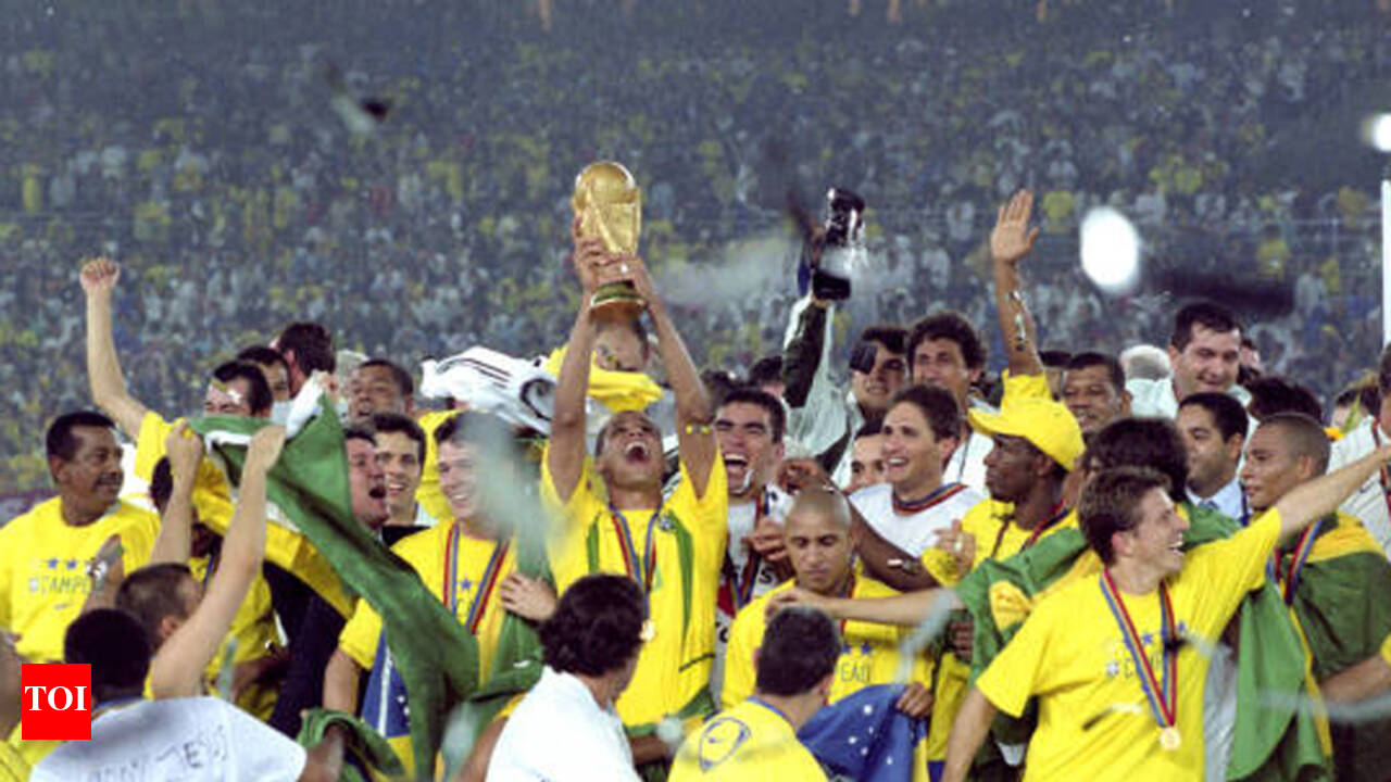 Fifa World Cup 2002 Official Review Of The World Cup 2002 [UK Import]: