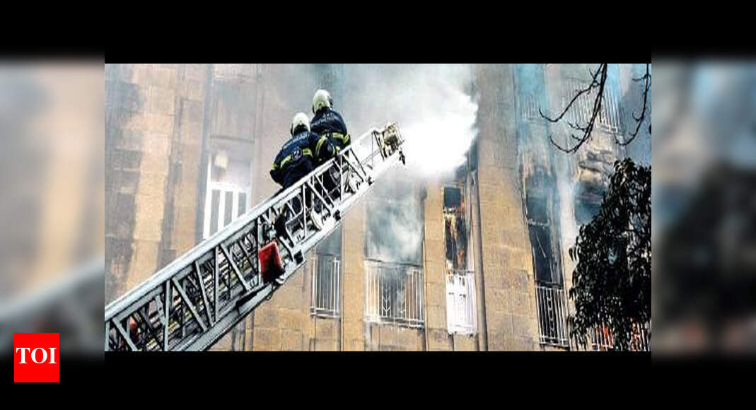 Ballard Estate: 12 hours later, blaze at Ballard Estate building put ...