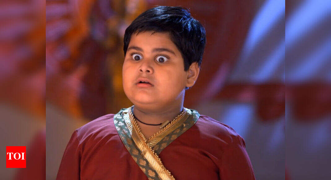 Gopal Bhar written update, June 3, 2018: Gopal tries to rescue Gopi ...