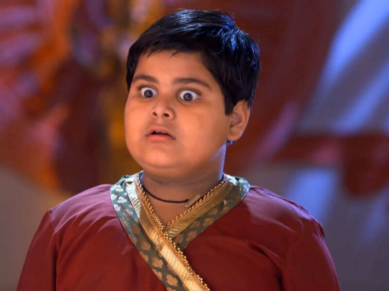 Gopal Bhar written update, June 3, 2018: Gopal tries to rescue Gopi ...