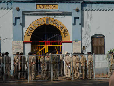 Sabarmati Cental Jail: 12 Roza Barracks set up in Sabarmati jail ...