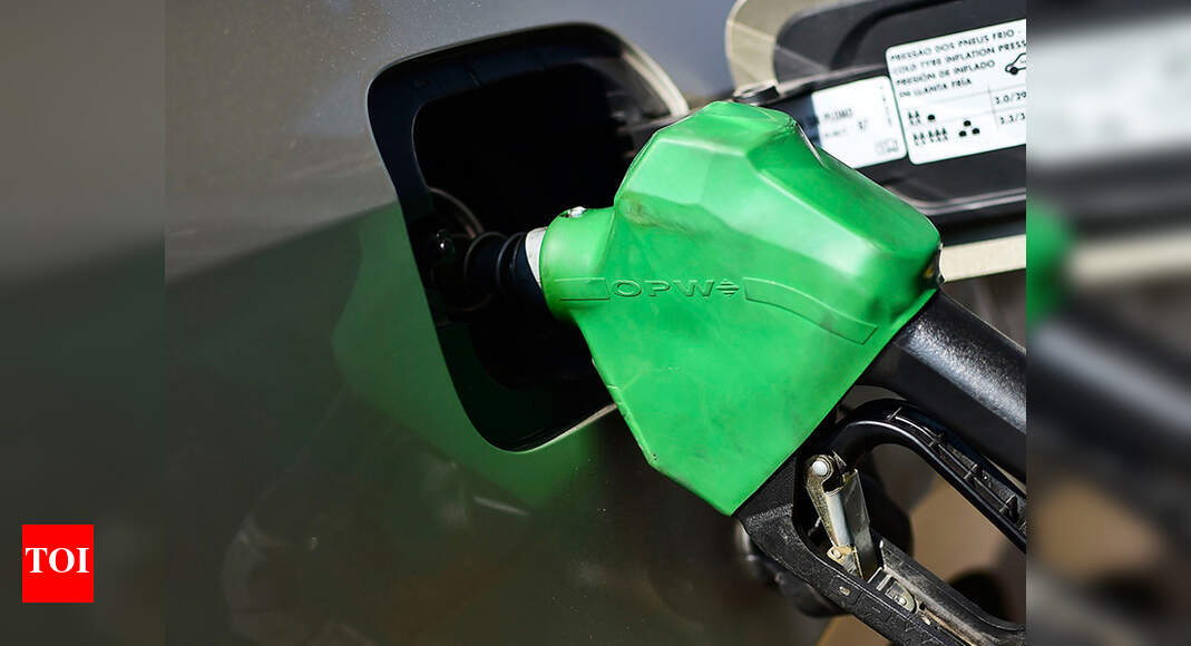 Fuel Prices: After decades, Bengal sees dip in petrol, diesel demand ... Fuel Prices: After decades, Bengal sees dip in petrol, diesel demand ...