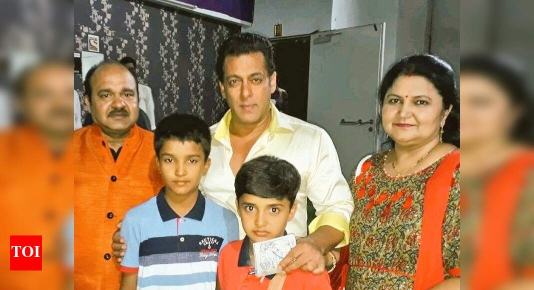 'Dancing Uncle' Sanjeev Shrivastava meets Salman Khan on Dus Ka Dum ...