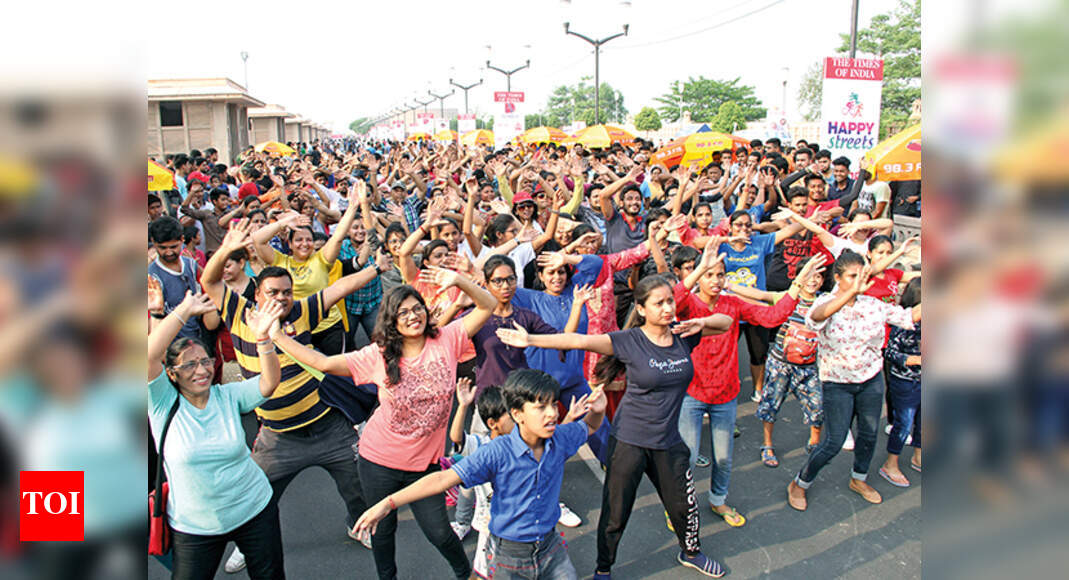 Lucknow streets become happy on Sunday | Lucknow News - Times of India