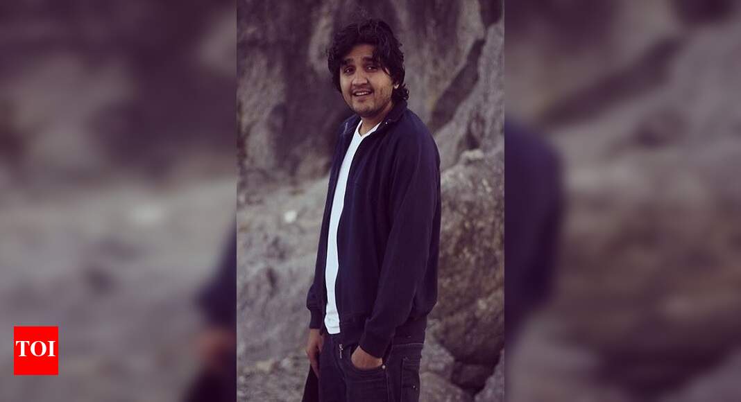 Prem Gadhavi to anchor a chat show? - Times of India