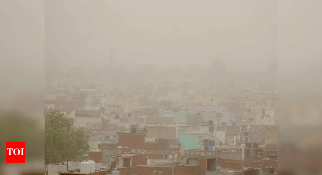 UP dust storm: Dust storms in Uttar Pradesh claim 15 lives in 2 days ...