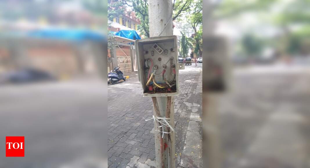 JUNCTION BOX WITHOUT COVER - Times of India