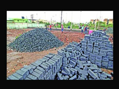 New location would pose challenges: Ukkadam fruit sellers | Coimbatore ...