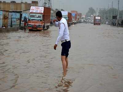 Gurugram's 10 'drowning streets' face monsoon test | Gurgaon News ...