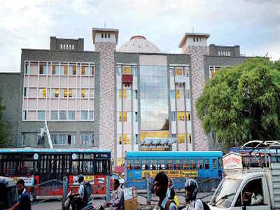 Equipped with citizen-friendly facilities, new age PMC building ready ...