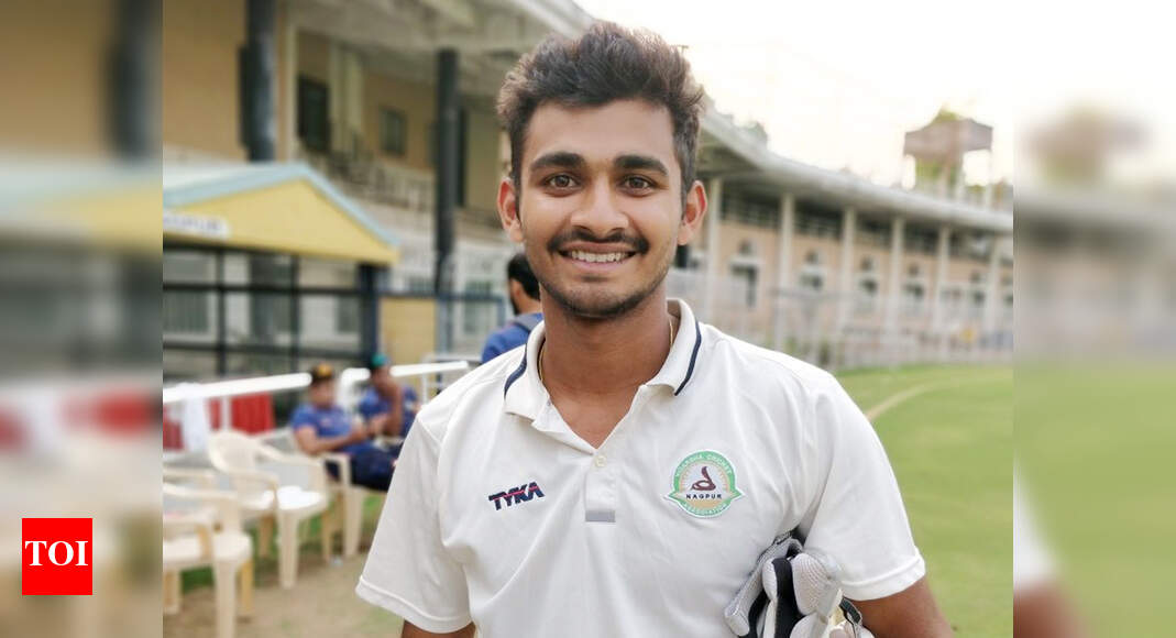 Akshay Wadkar: Mentally strong Vidarbha stumper Akshay Wadkar keeps going | Cricket News - Times ...