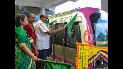 Bengaluru: First six-car metro train flagged off | Bengaluru News ...