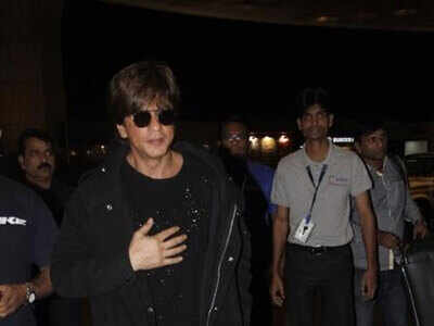 Watch: Shah Rukh Khan returns from ‘Zero’ shoot schedule in the U.S ...