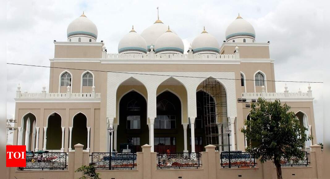 No end to dispute over renaming Haj Bhavan in Bengaluru | India News ...