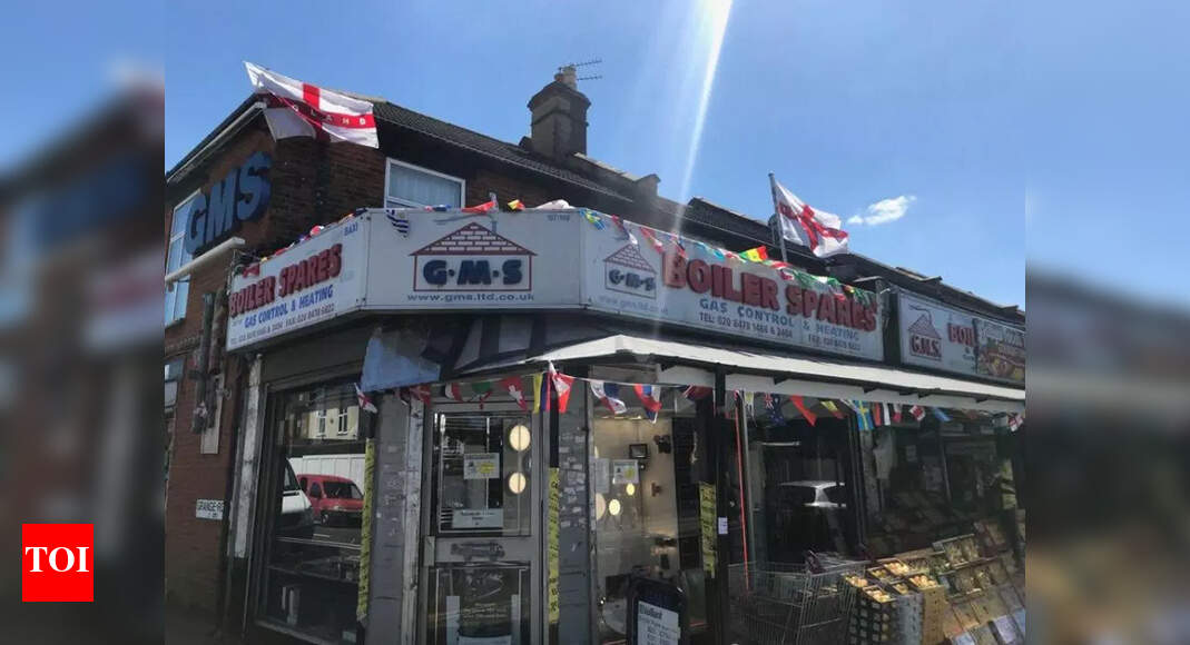 Sikh soccer fan racially targeted due to skin colour in UK - Times of India