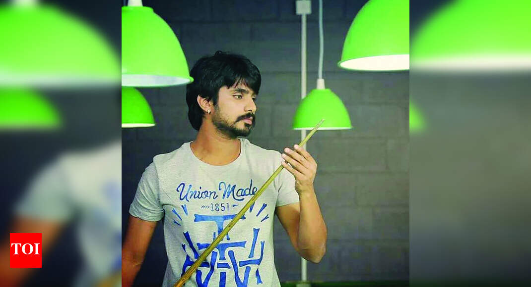 Rakshith Gowda of Putta Gowri Maduve fame loves to trek; See picture - Times of India