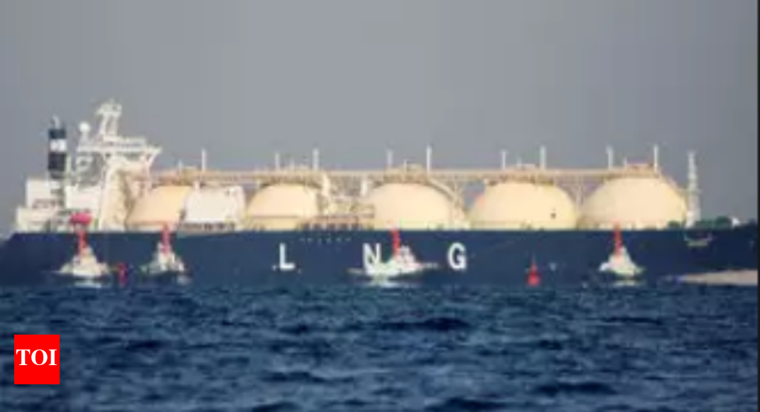 liquefied natural gas: India hunting for shorter LNG deals with import ...