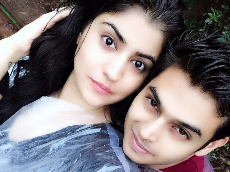 Comedian Sidharth Sagar enjoys monsoon getaway with girlfriend Subuhi ...