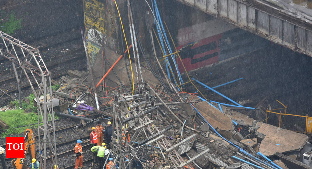 Mumbai rains: Mumbai over-bridge collapses barely 7 months after audit ...