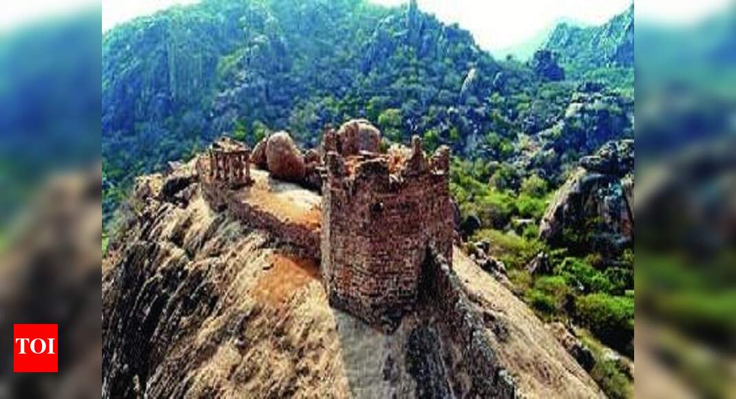 Kondaveedu fort road still not ready due to wrong planning | Vijayawada ...