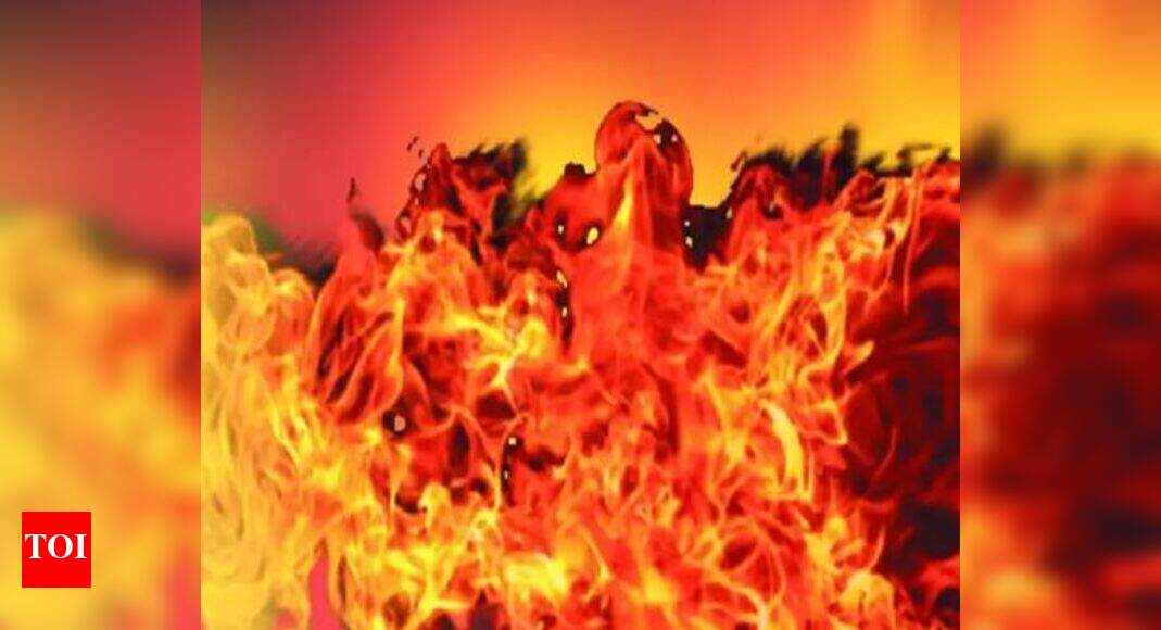 Illegal Firecracker Factory: Bihar: Illegal firecracker factory ...