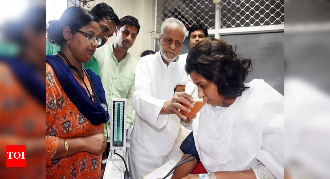 Hospitalised, Pooja Shukla ends hunger strike | Lucknow News - Times of ...