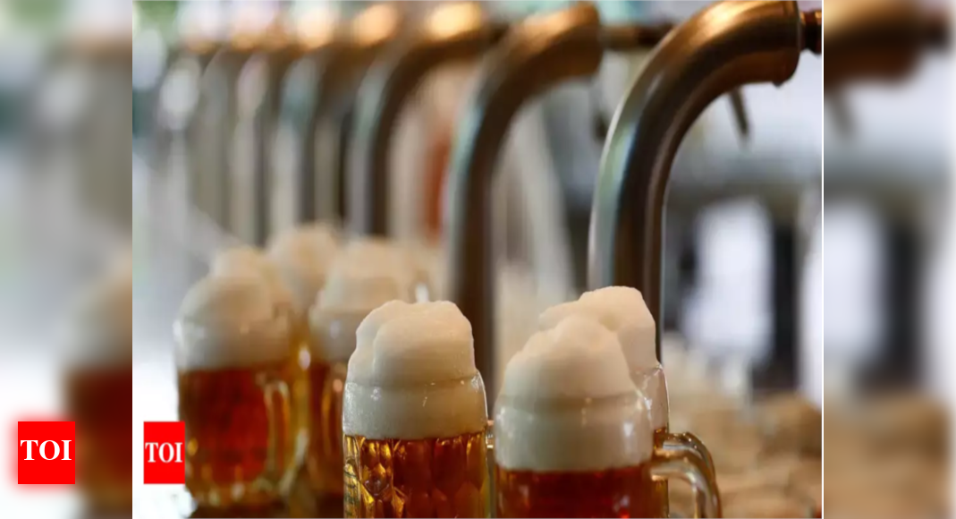 FIFA World Cup spurs beer sale in pubs - Times of India